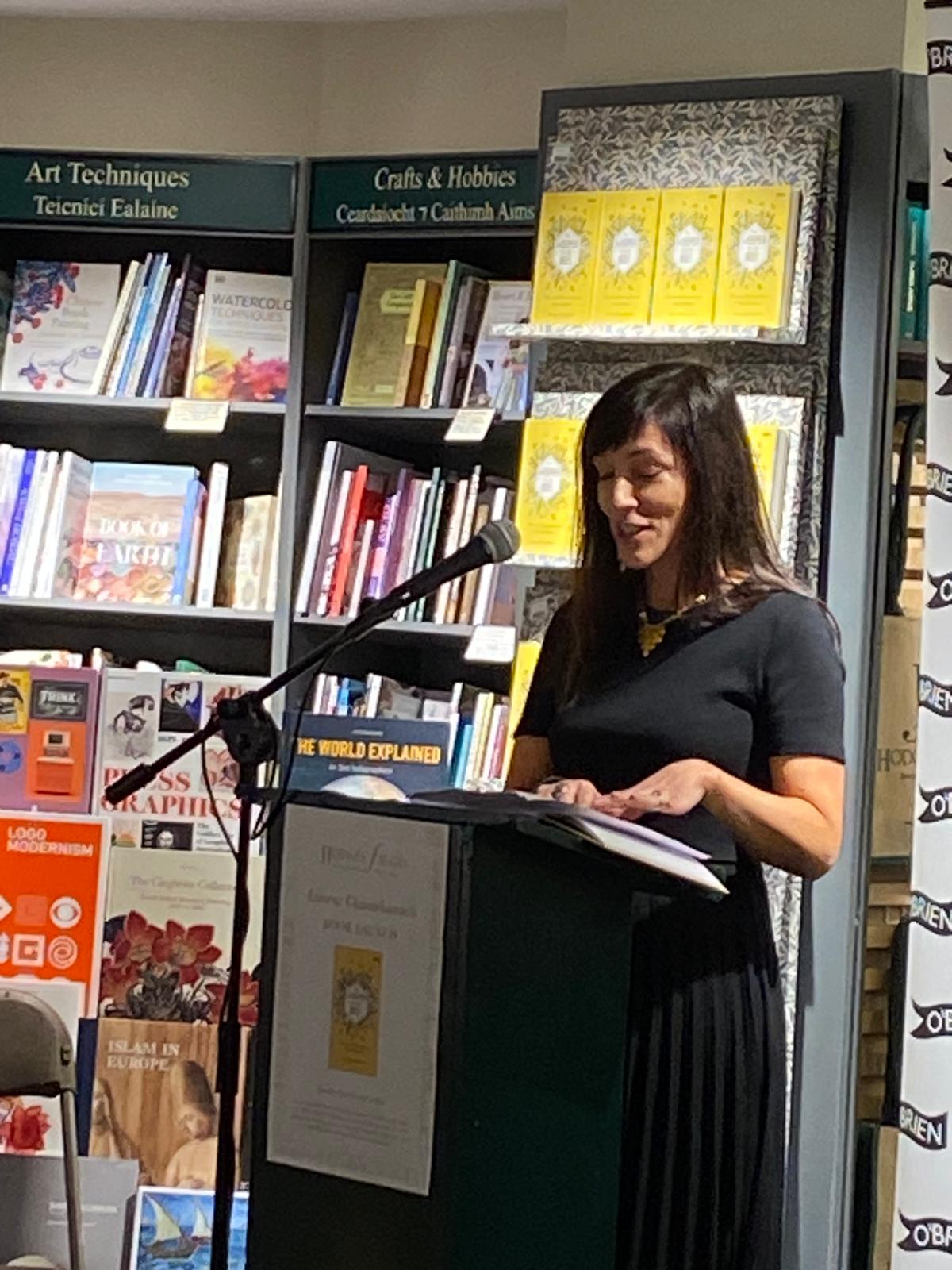 Chaomhánach Eimear Bees and Beekeeping in Irish Folklore